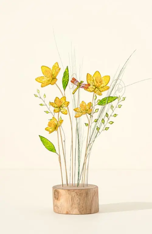 UNCOMMON GOODS Birth Month Wildflower Bouquet - March - Daffodil