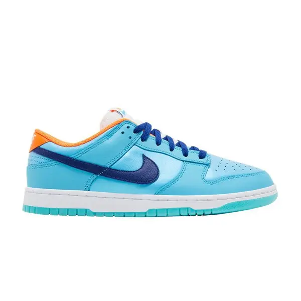 Nike Dunk Low Se Sneakers