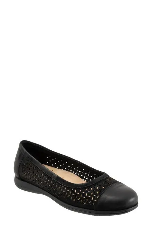 Trotters Delmara Cap Toe Slip-on Shoe - Black