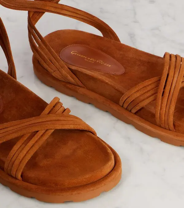 GIANVITO ROSSI Lianne Suede Sandals - Beige