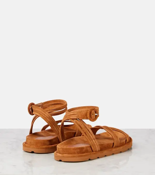 GIANVITO ROSSI Lianne Suede Sandals - Beige