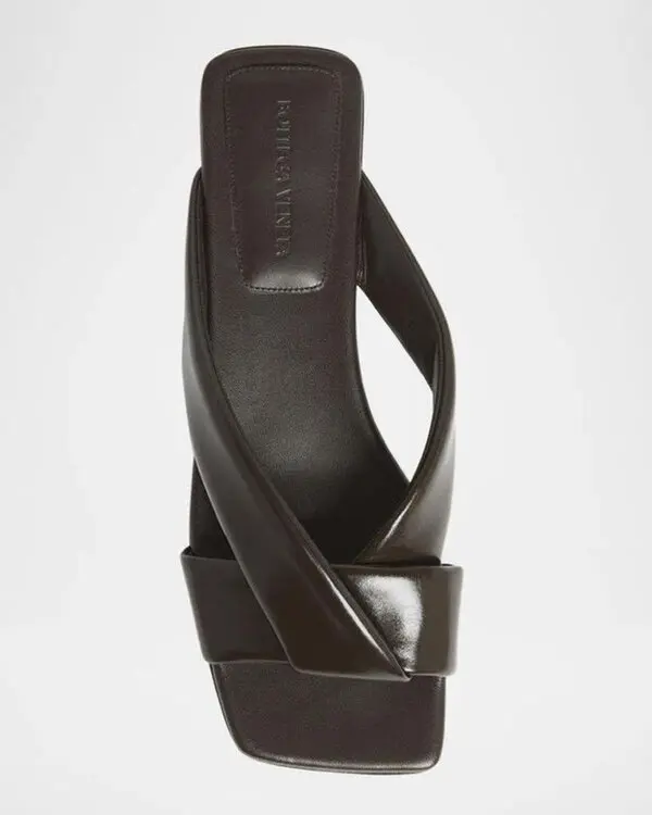 Bottega Veneta Riva Leather Flat Sandals - Fondant