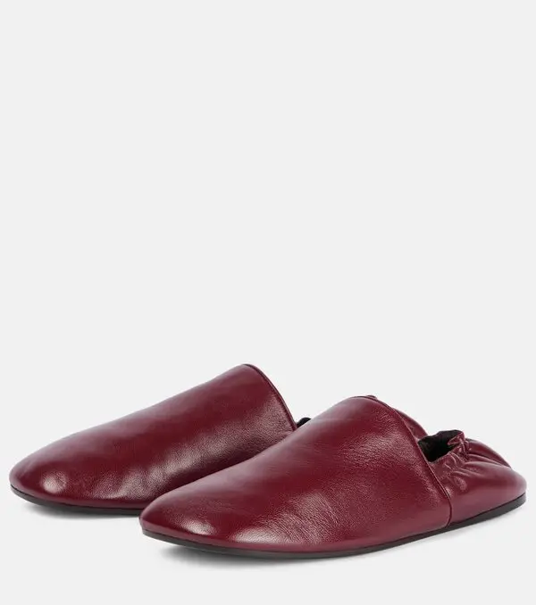 Khaite Banks Leather Slip-on Shoes - Burgundy