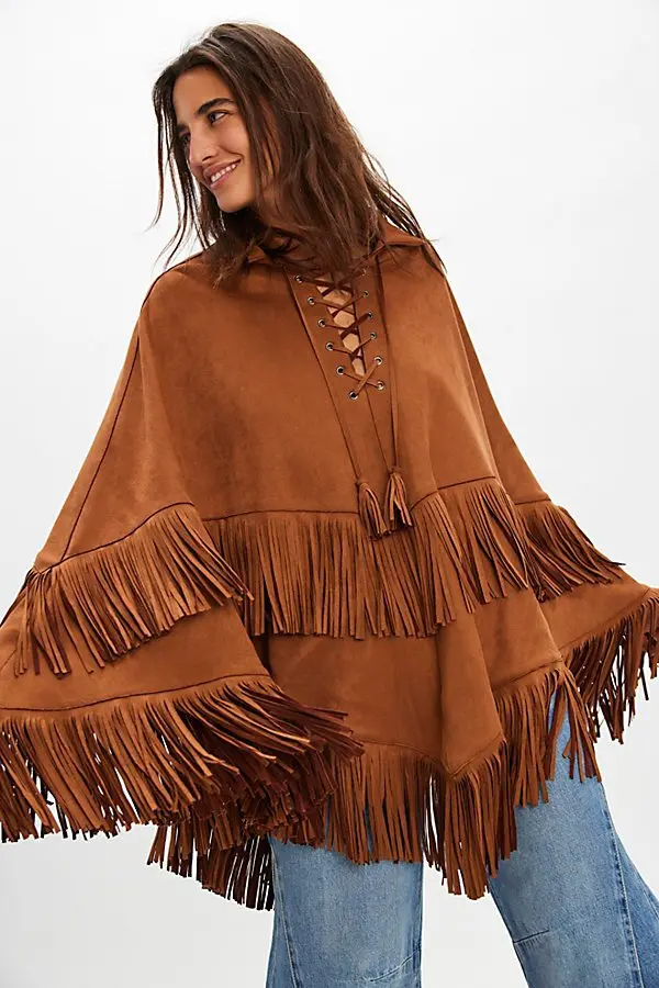 UNDERSTATED LEATHER So Swiftly Suede Poncho