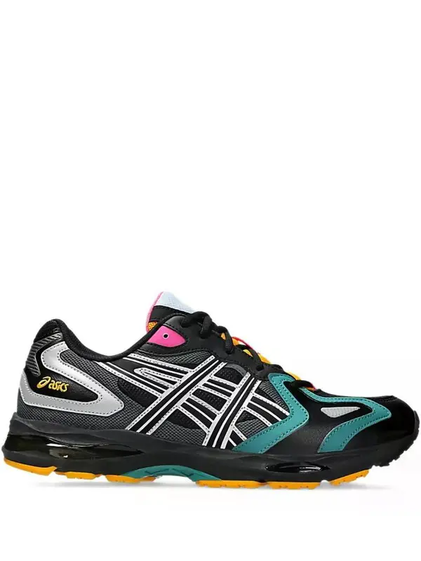 Asics Sneakers