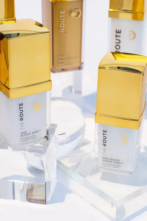 THE ROUTE BEAUTY 24 Hour Eye Duo The Sunny Eyes And The Night Night Eyes
