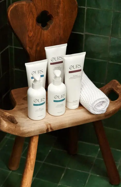 HOURS HAIRCARE Weekly Routine For Volume + Moisture Set