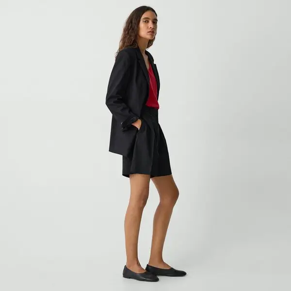 Theory Pleated Short In Good Linen - Black