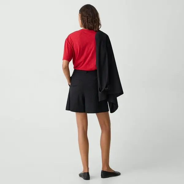 Theory Pleated Short In Good Linen - Black