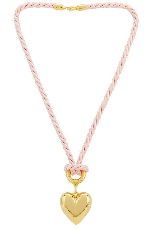 Timeless Pearly Heart Pendant Necklace - Gold