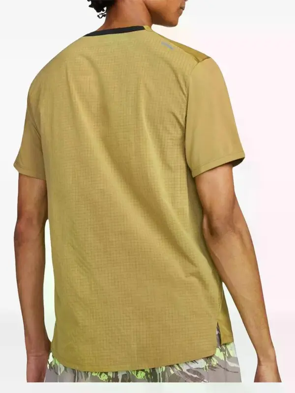 Nike Dri-fit Rise 365 Gold Trail Running T-shirt - Green