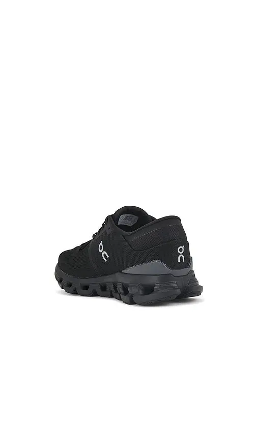 On X 4 Sneaker - Black