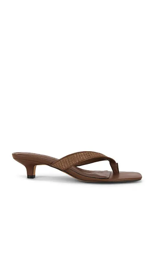 Steve Madden Tracie Kitten Heel Sandal In Brown - Brown Raffia