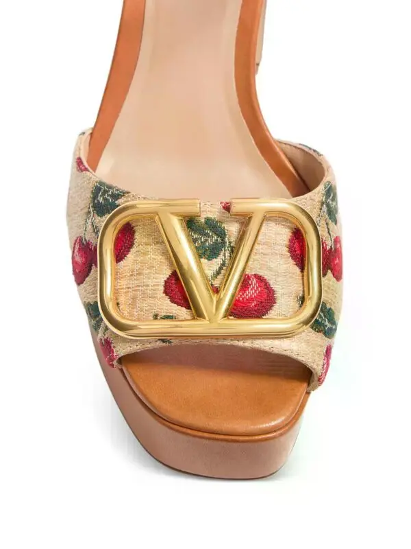 Valentino Garavani Vlogo Signature Cherryfic Platform Sandals 115mm - Neutrals