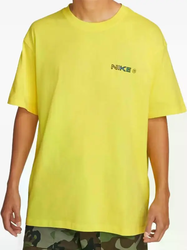 Nike Apple Pigeon T-shirt
