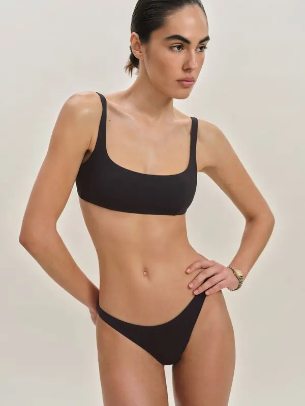 REFORMATION Kauaii Bikini Top - Black