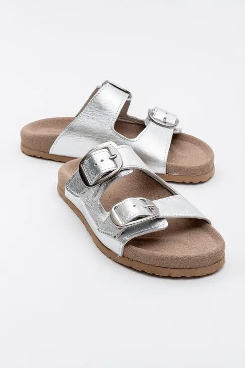 FOREVER & ALWAYS SHOES Ovesta Leather Slide Sandal - Silver Leather
