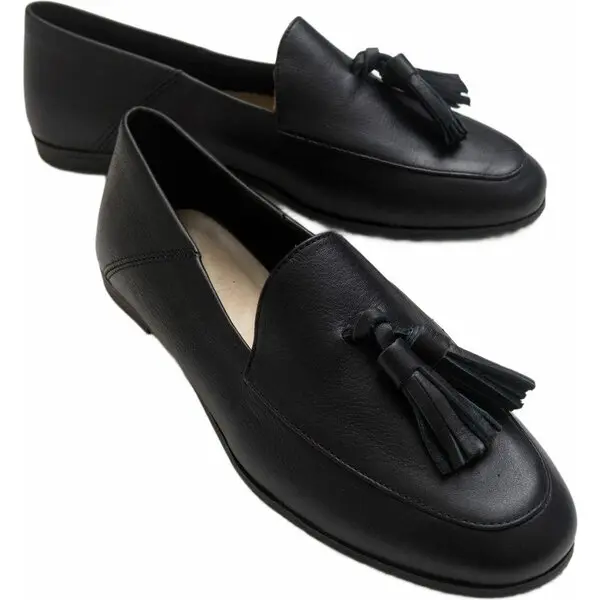 FOREVER & ALWAYS SHOES Mona Tassel Loafer - Black Leather