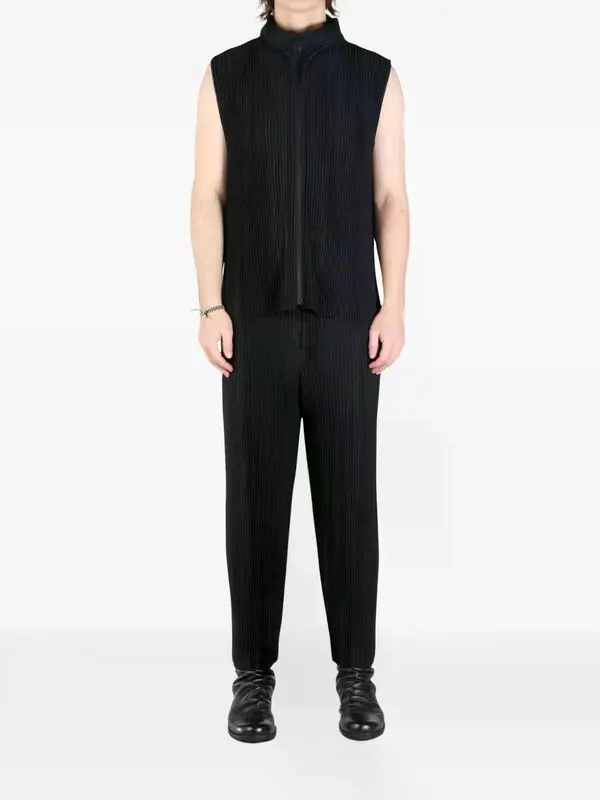 Issey Miyake Pleated Zip Vest - Black