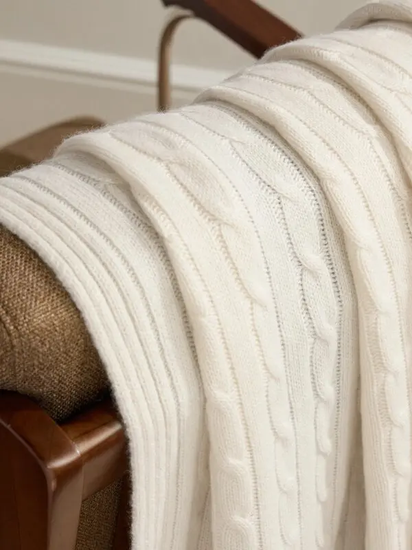 Ralph Lauren Cable-knit Cashmere Throw - White
