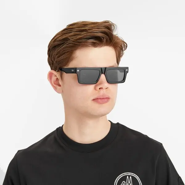 Off-White Chandler Sunglasses - Black/grey