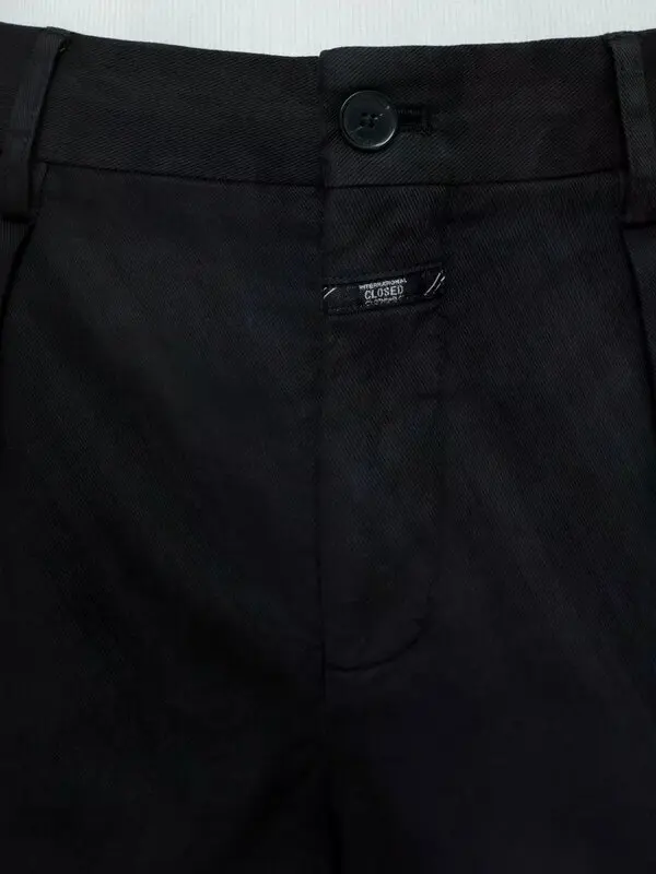Closed Revyl Shorts - Black