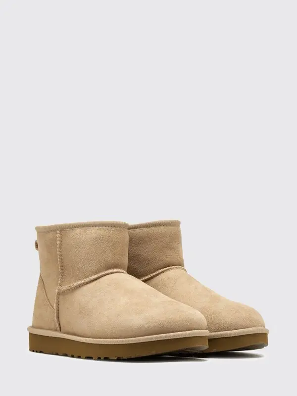 UGG Boots - Nude