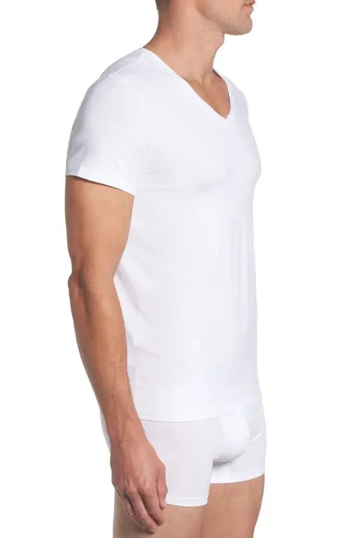 Hanro Cotton Superior Fitted V-neck Cotton T-shirt