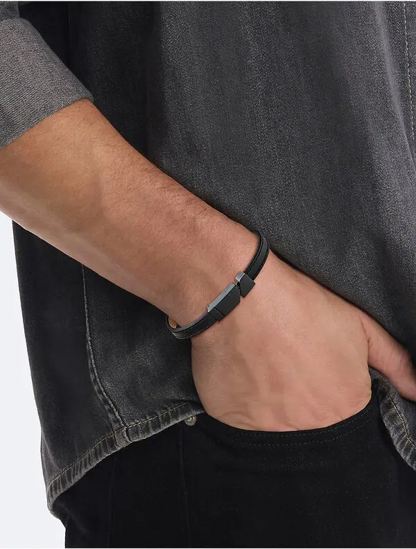 Calvin Klein Asymmetric Tag Leather Bracelet