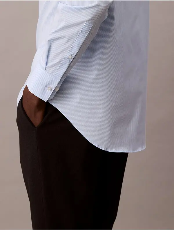 Calvin Klein Solid Slim Fit Button-down Shirt - Blue
