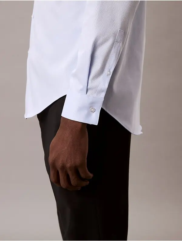 Calvin Klein Solid Slim Fit Button-down Shirt - Blue