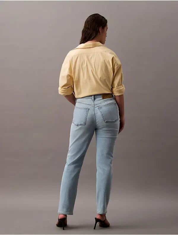 Calvin Klein Original Curvy Straight Fit Jeans