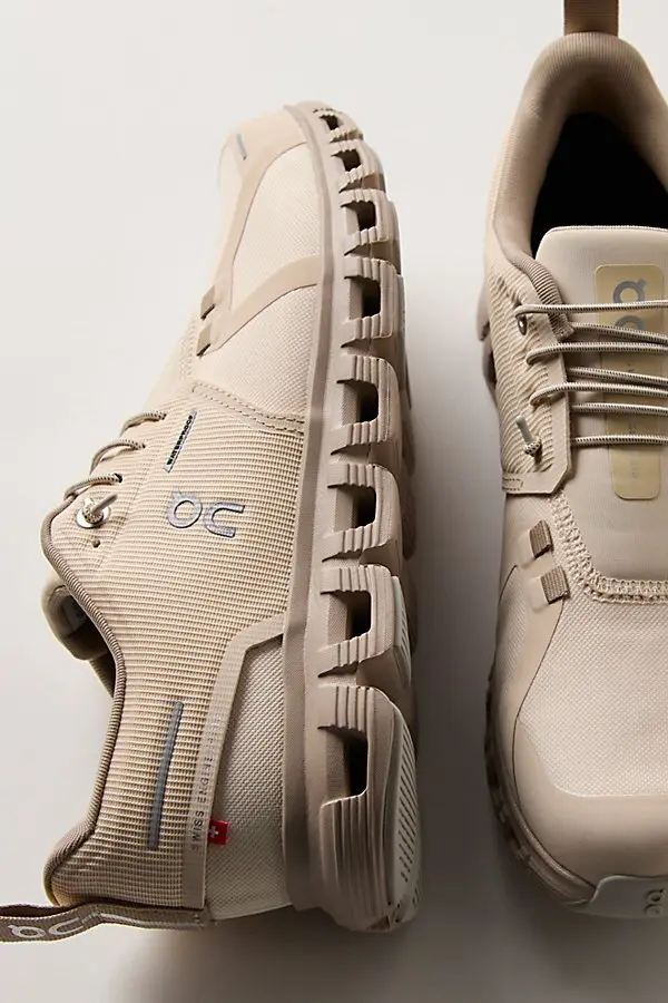 On Cloud 6 Waterproof Sneakers - Sand/desert