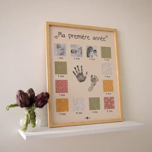 PETIT ARTICHAUT My First Year Memory Frameclean Touch Inkless Hand & Footprint Keepsake Kit
