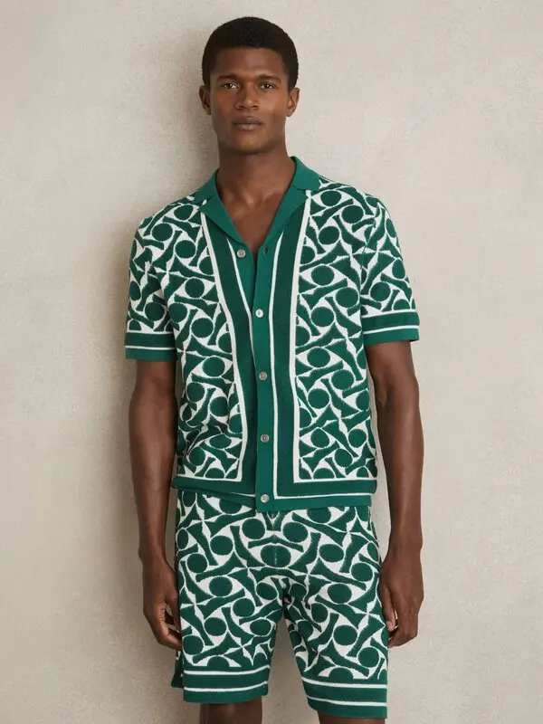 REISS Edmonds Abstract Pattern Towelling Shirt