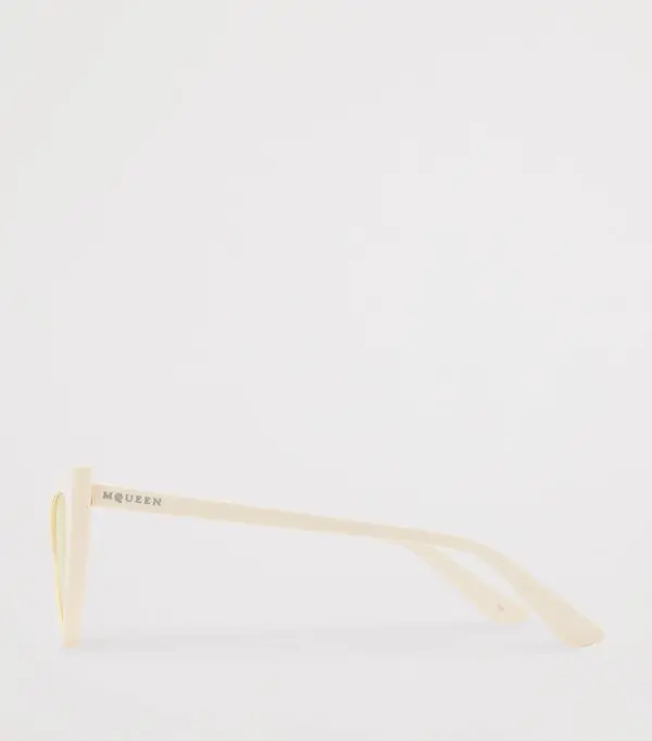 Alexander McQueen Acetate Spike Cat Eye Sunglasses - White