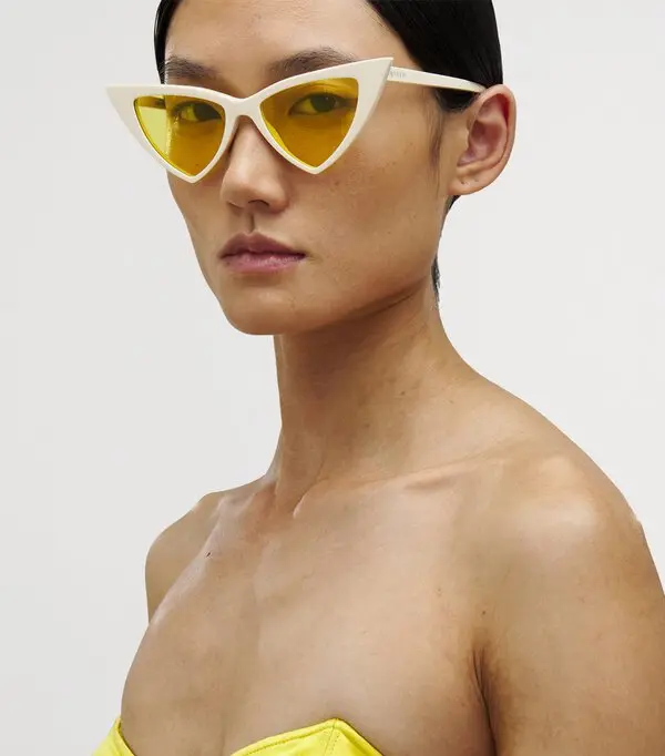 Alexander McQueen Acetate Spike Cat Eye Sunglasses - White