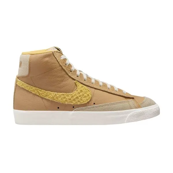 Nike Blazer Mid '77 Vintage Waffle 2.0 Sneakers - Tan