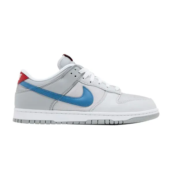 Nike Dunk Low Surfer Sneakers - Silver
