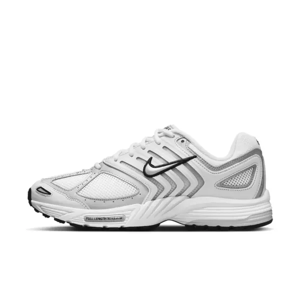 Nike Pegasus 2005 Athletic Sneakers