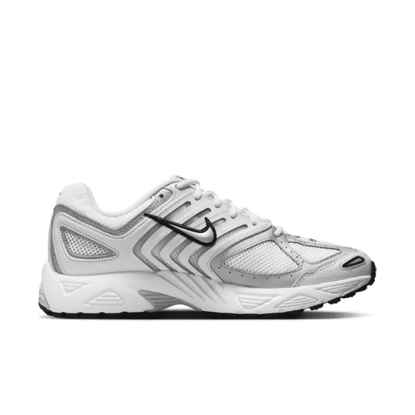 Nike Pegasus 2005 Athletic Sneakers