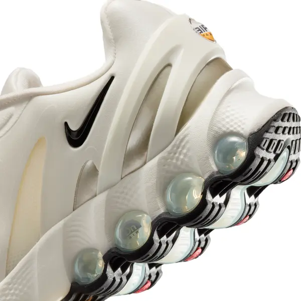 Nike Air Max Dn Sneakers - White