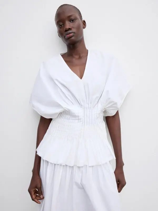 HOUSE OF DAGMAR Poplin V-neck Top - White
