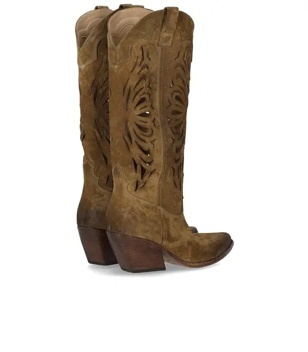Elena Iachi Bives Texan Boots
