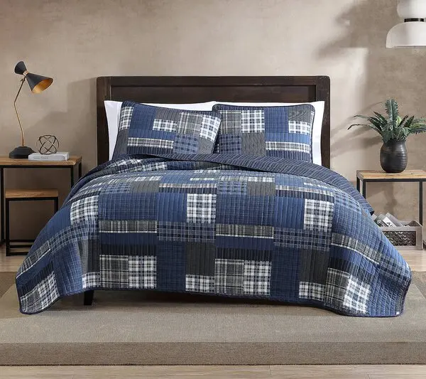 Eddie Bauer Eastmont Navy King Quilt Sham Set - One-color