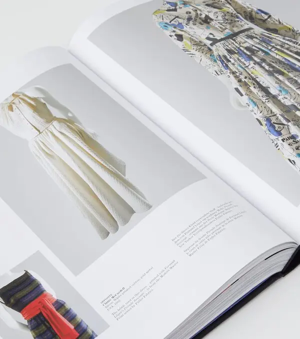 TASCHEN Fashion Designers A-z Book