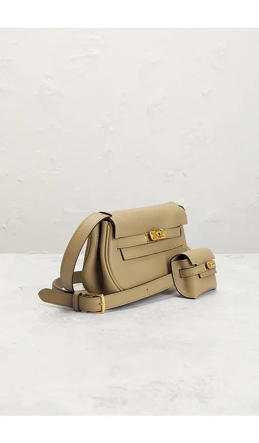 FWRD RENEW Hermes Swift Kelly Moove Shoulder Bag