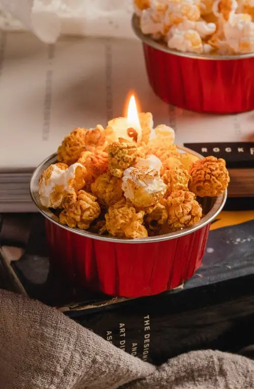 SOUTHLAKE GIFTS Popcorn Candle Bowl - Caramel