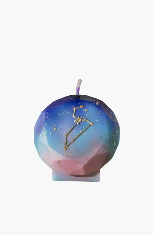 SOUTHLAKE GIFTS Prismatic Constellation Candle - Leo