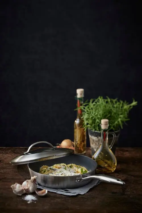 SCANPAN Ctx 10.25 Inch Nonstick Saute Pan With Lid